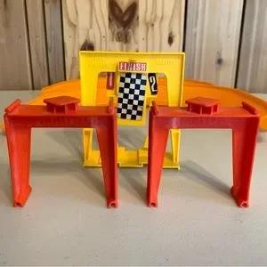 Mattel | Toys | Vintage Redline Hot Wheels Track Accessories Start ...